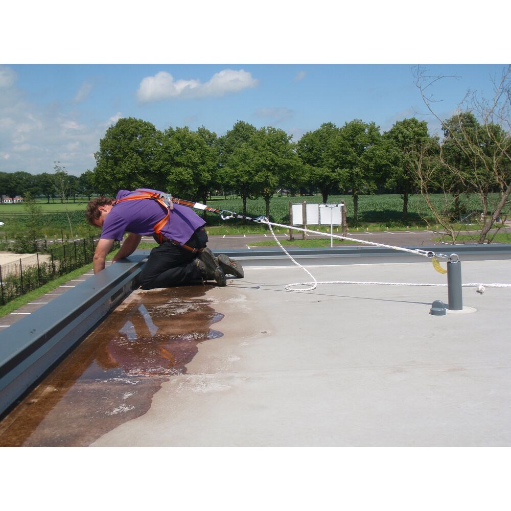 Roof Line Magic - with Glide Lock Skylotec | Mennens Netherlands